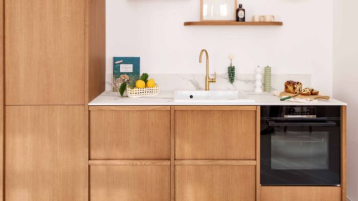 Un meuble d’entrée créé à partir de caissons Ikea I Plum Living