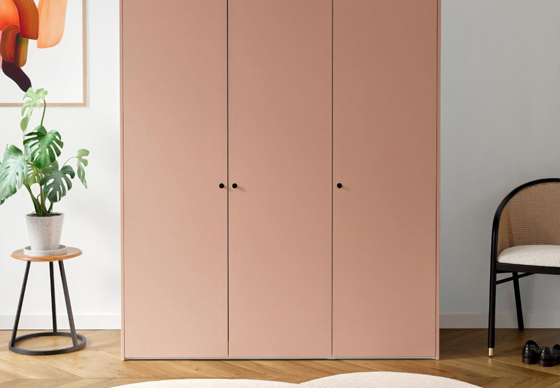 Un meuble d’entrée créé à partir de caissons Ikea I Plum Living