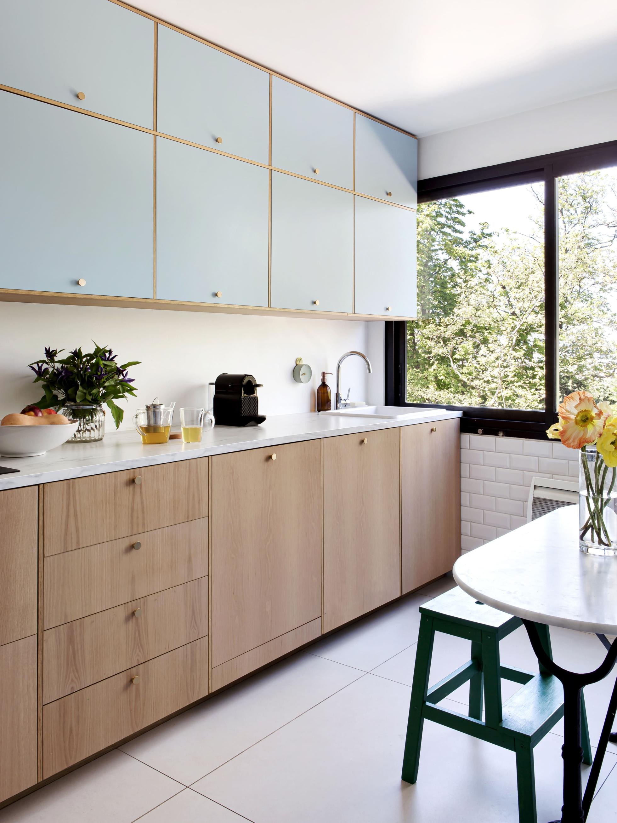 What colour to pair with wood in the kitchen? | Plum Living