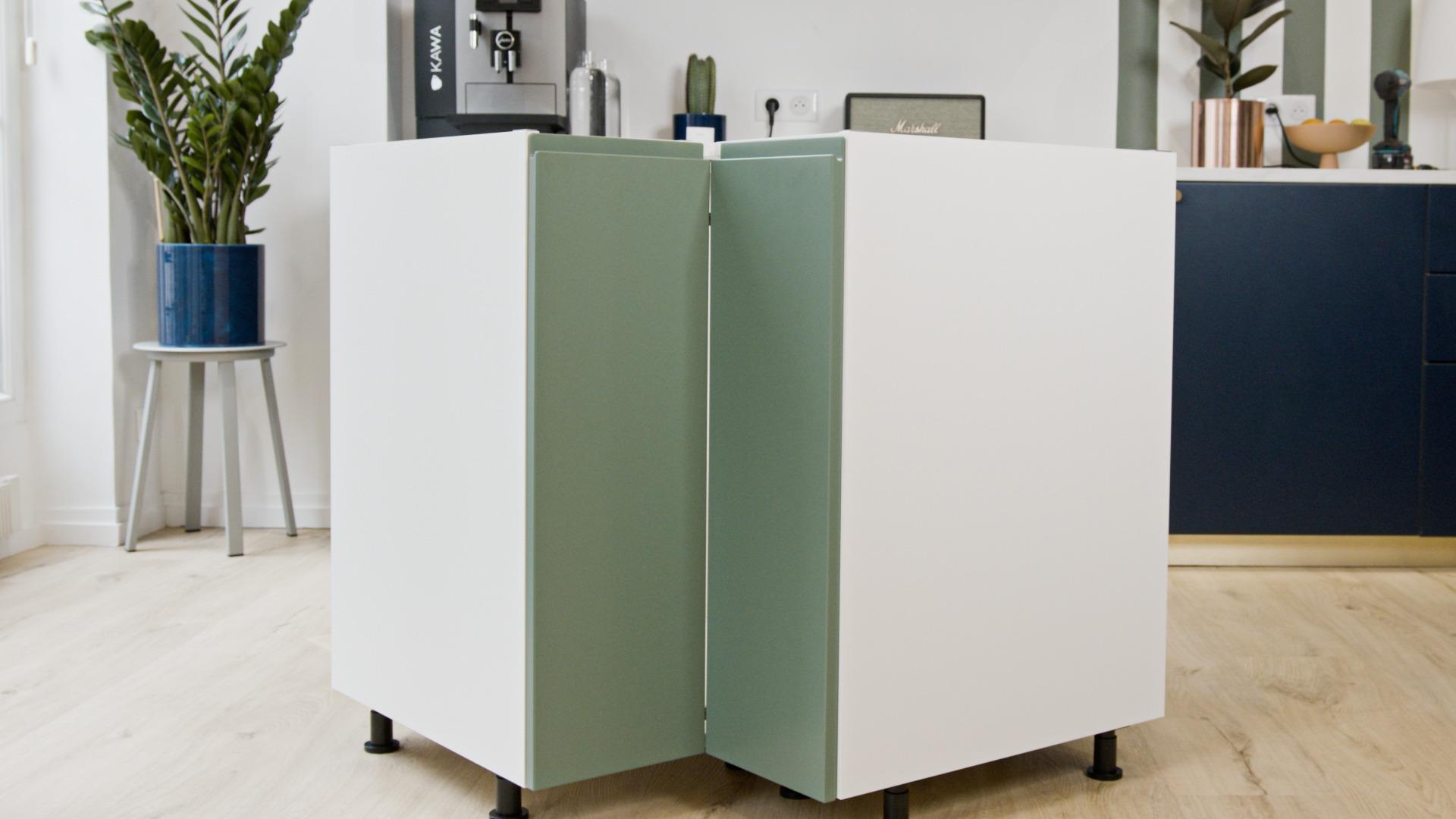 Tuto : Installer une façade d’angle Plum Living sur un caisson Metod I ...